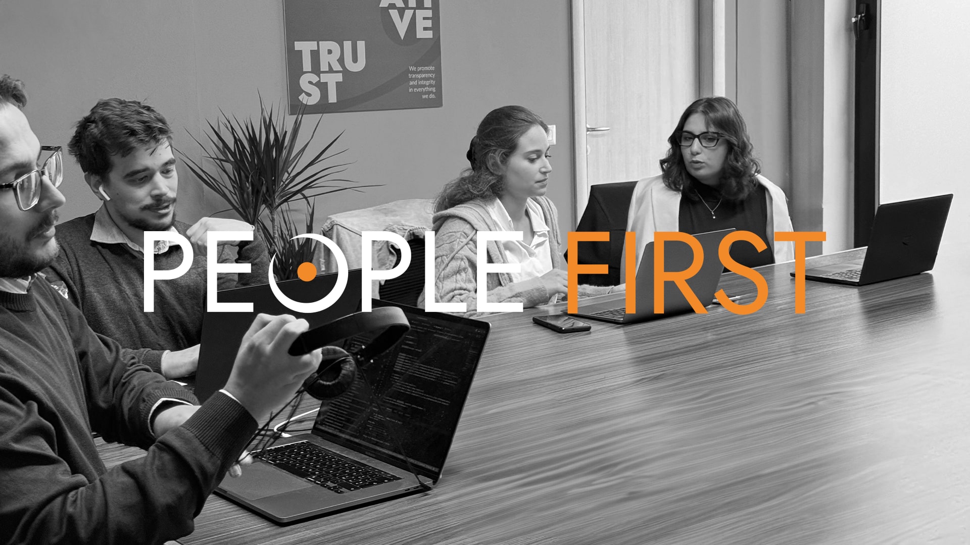 Chi siamo | People First - Potenziare l'impresa con i migliori talenti